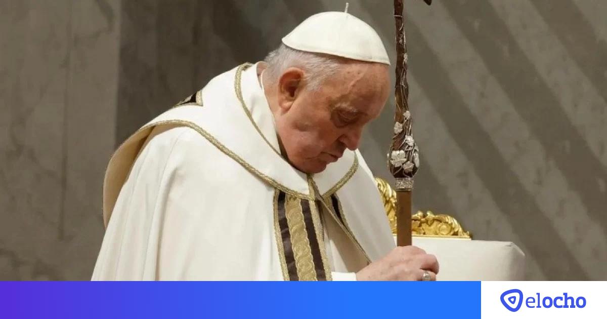 El papa Francisco mejora tras pasar otra noche tranquila, pero su estado de salud sigue siendo ...